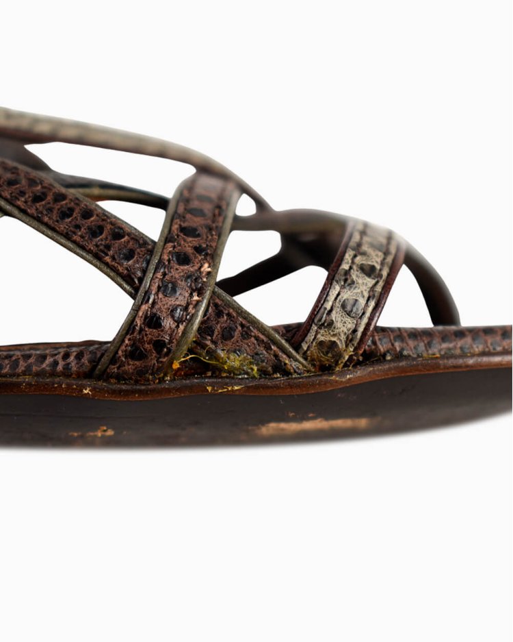 Sandália Yves Saint Laurent Python Marrom